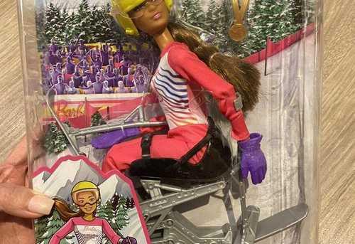 Барби лыжница на кресле