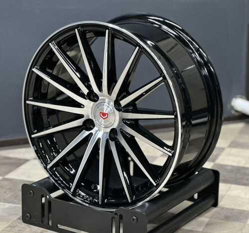 Новые диски Vossen VFS 2 4-100 R16