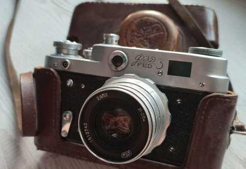 Плёночный фотоаппарат фэд 3 с фирменным чехлом