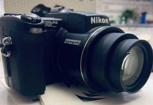 Nikon coolpix 5700