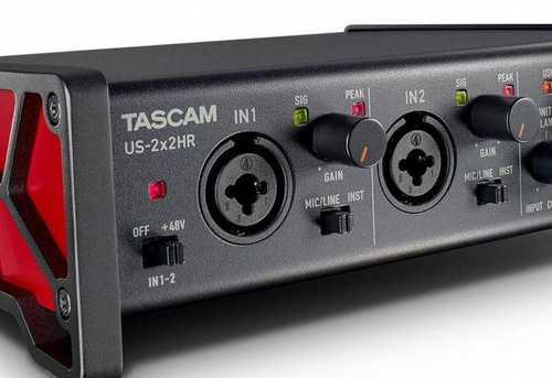 Tascam US-2x2HR USB аудио/midi интерфейс (2 входа