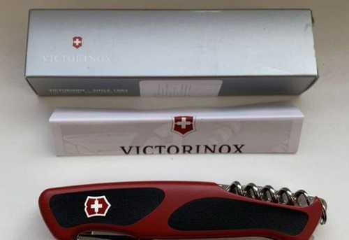 Нож victorinox rangergrip 79