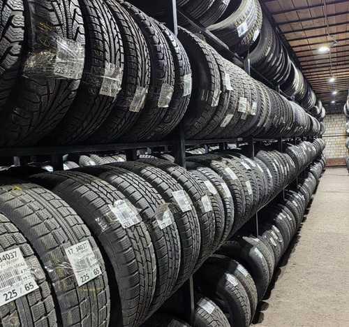 Goodyear EfficientGrip 275/40 R19 101Y