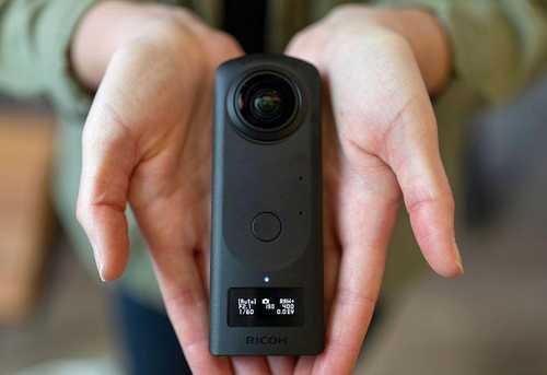 Панорамная камера Ricoh Theta Z1