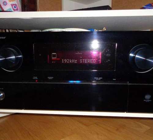 Av ресивер Pioneer SC-LX71