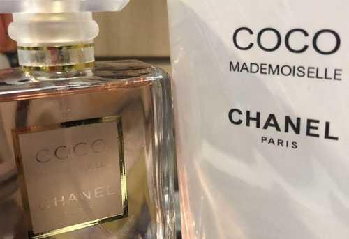 Coco mademoiselle chanel paris