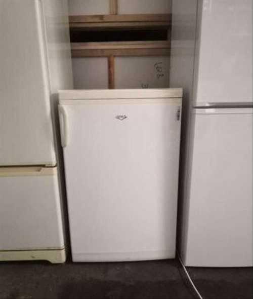 Финский Холодильник 85 см. UPO