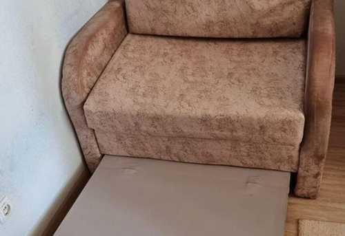 Продам кресло диван
