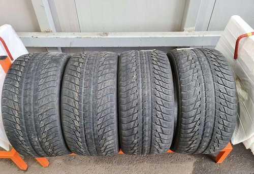 Nokian Tyres WR SUV 295/35 R21