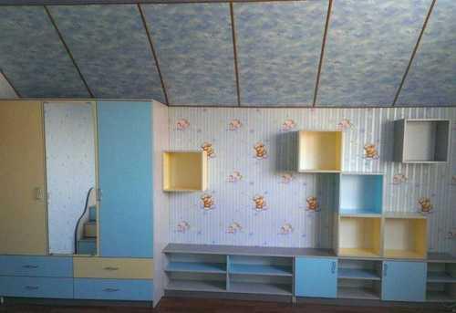 Мебель в детскую комнату