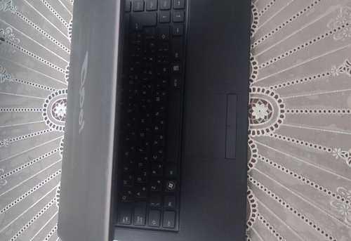 14" Compaq Evo N610C, 250 ГБ, Pentium 4-M, ATI Mobility Radeon 7500