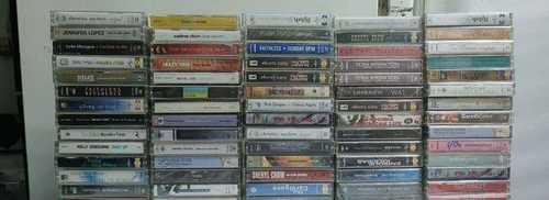 Аудиокассеты с разной зарубежной музыкой