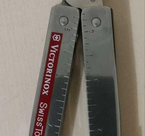 Мультитул victorinox swisstool x