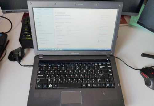 14" Samsung NP-R425, 250 ГБ, Athlon II M320, RAM 2 ГБ, ATI Mobility Radeon HD 5470 0.5 ГБ