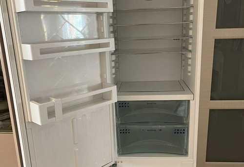 Встраиваемый холодильник Liebherr icbs 3214-20