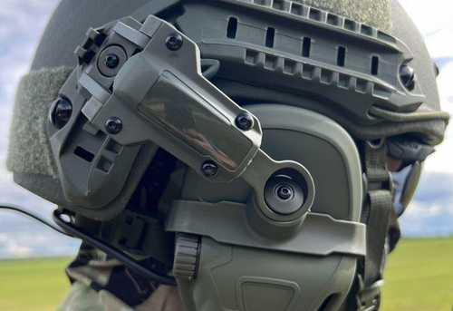 Активные военные наушники на шлем FCS FMA AMP