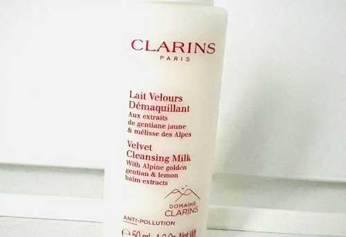 Очищающее молочко для любого типа кожи clarins