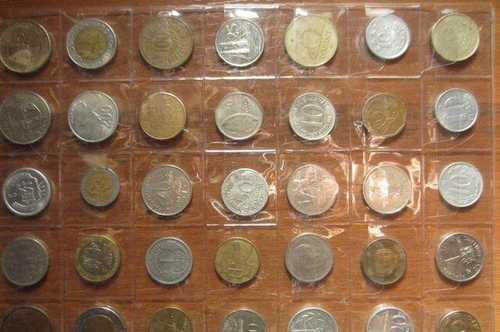 Коллекция 35 иностранных монет