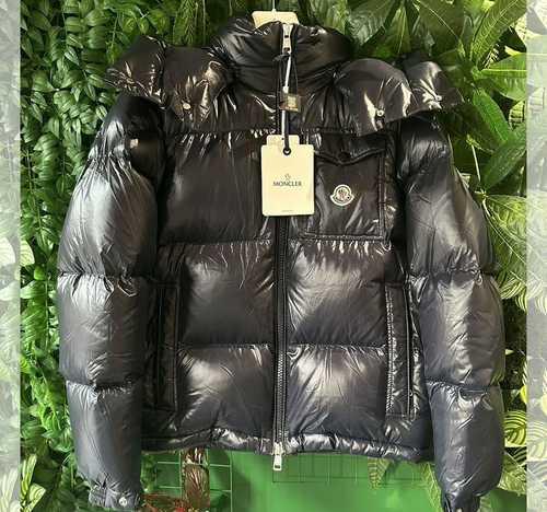 Пуховик Moncler Montbeliard