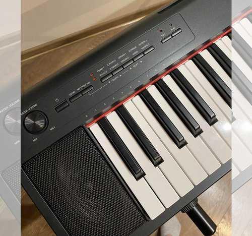 Цифровое пианино yamaha np-12b piaggero