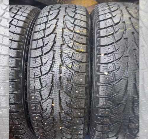 Hankook I'Pike RW11 215/60 R17 96T