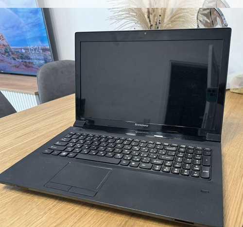 Ноутбук lenovo v580c