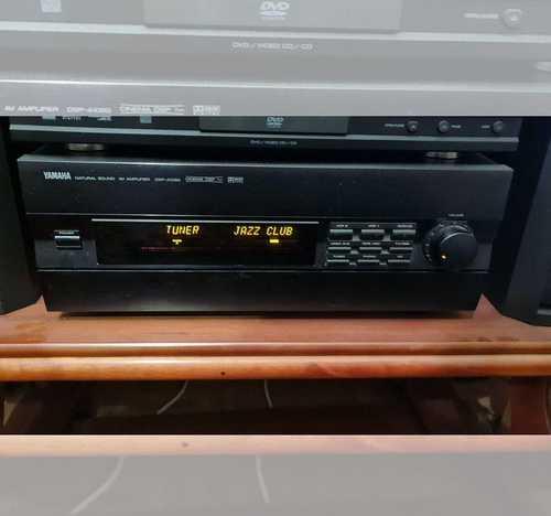 Av ресивер Yamaha DSP-A1092