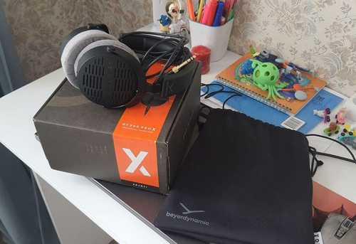 Наушники Beyerdynamic DT 900 Pro X