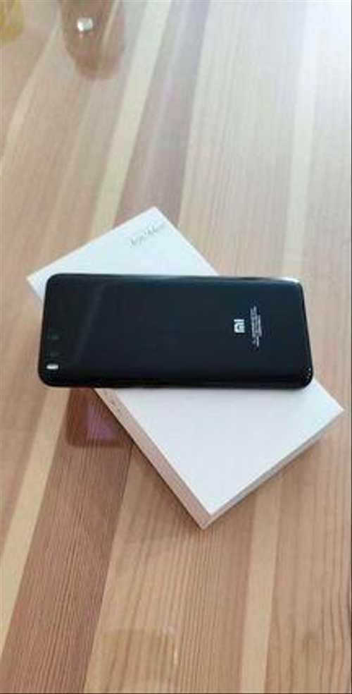 Телефон Xiaomi mi6