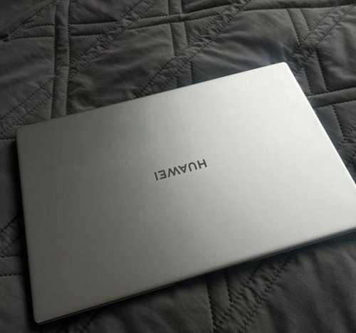 Huawei matebook d15