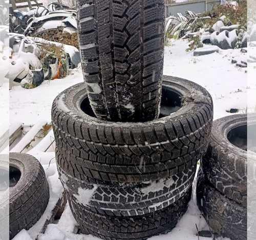 Cachland CH-W2002 215/55 R17 98H