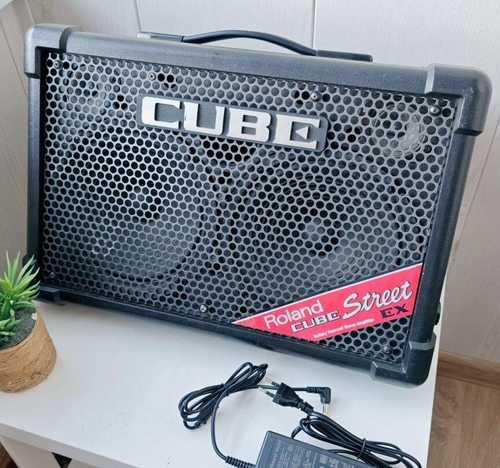 Комбоусилитель Roland Cube Street EX (50Вт)