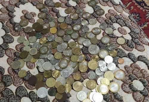 Коллекция разных монет