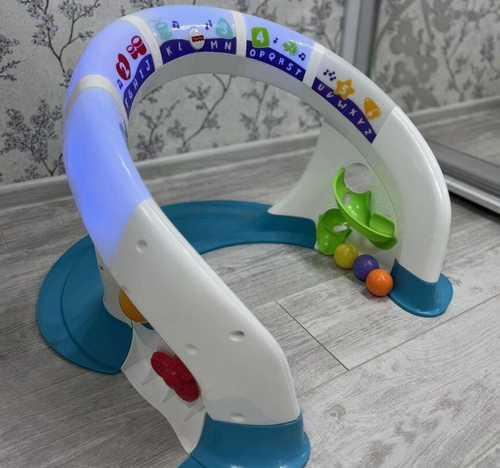 Игровая сенсорная стойка пианино Fisher Price