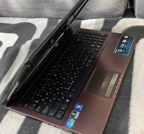 Ноутбук asus X53S