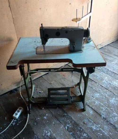 Швейная машина пмз 1022 1979 года СССР Раритет