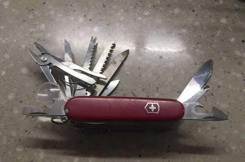 Нож мультитул швейцарский victorinox swiss champ