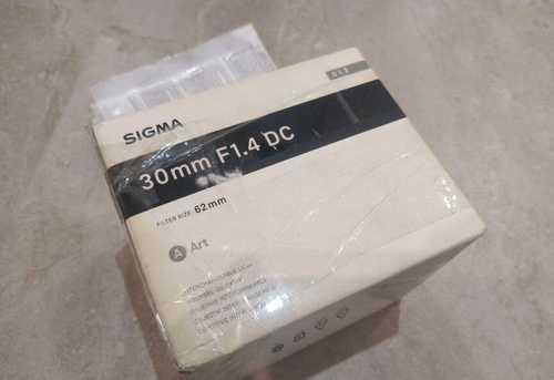 Sigma AF 30 mm f/1.4