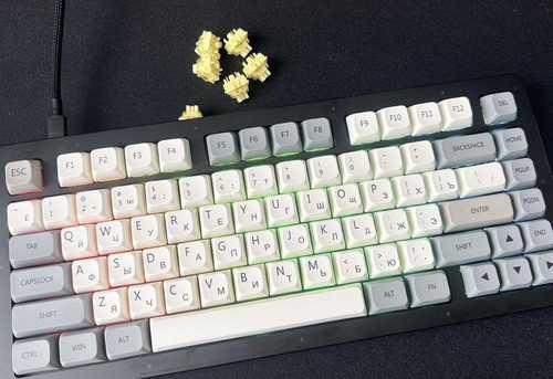 Новая клавиатура Akko acr 75 pro yellow cream v3
