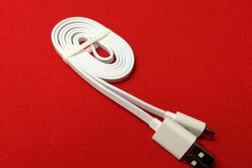 Плоский кабель Color USB-microUSB 1.0m USB-2.0 Whi