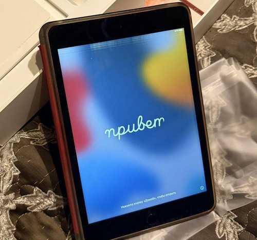 Apple iPad Mini 4 64Gb wifi