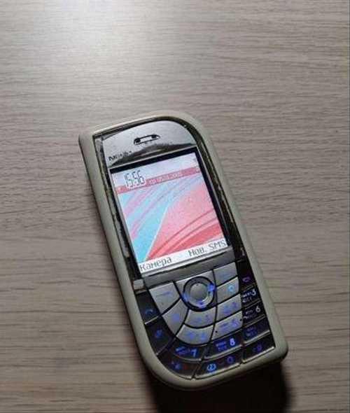 Nokia 7610