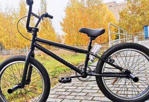 Велосипед BMX Step One с Пегами