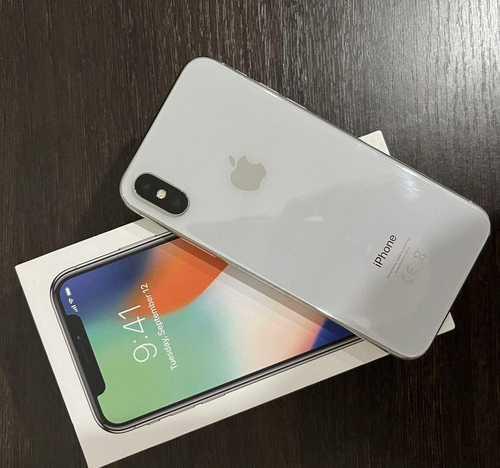 iPhone X, 64 ГБ