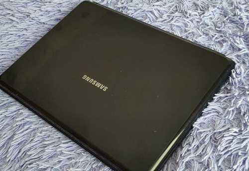 Ноутбук 15.6" Samsung RV510, 320 ГБ, Pentium T4500, RAM 3 ГБ, ATI Mobility Radeon HD 5145 0.5 ГБ