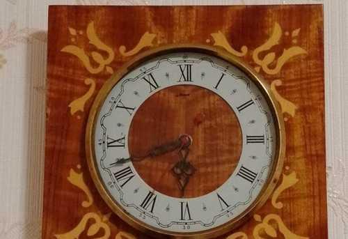 Часы кварцевые СССР