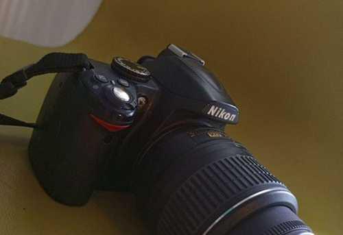 Цифровой фотоаппарат Nikon 3000