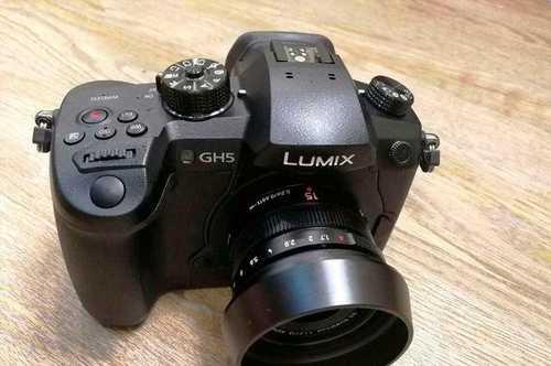 Цифровой фотоаппарат Panasonic lumix gh5 новый