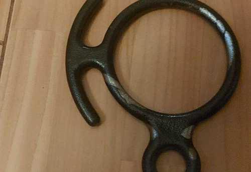 Карабины для альпинизма бу
