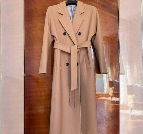 Пальто в стиле Max Mara